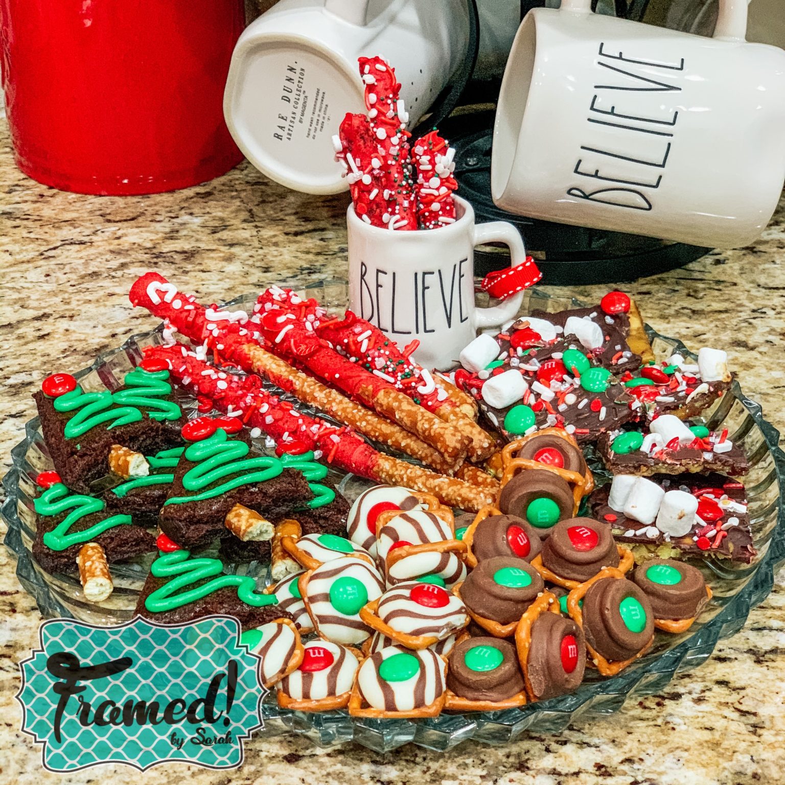 Easy Christmas Snack Tray – Framed!